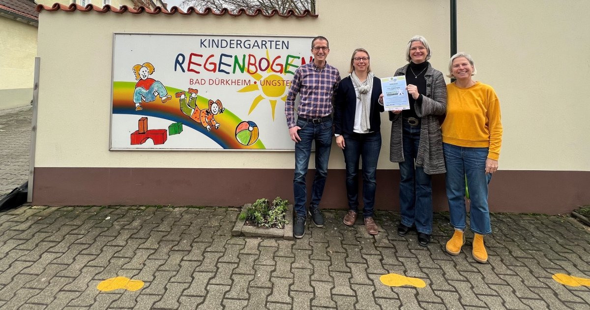 Faire Kindertagesstätte Regenbogen feiert | Startseite