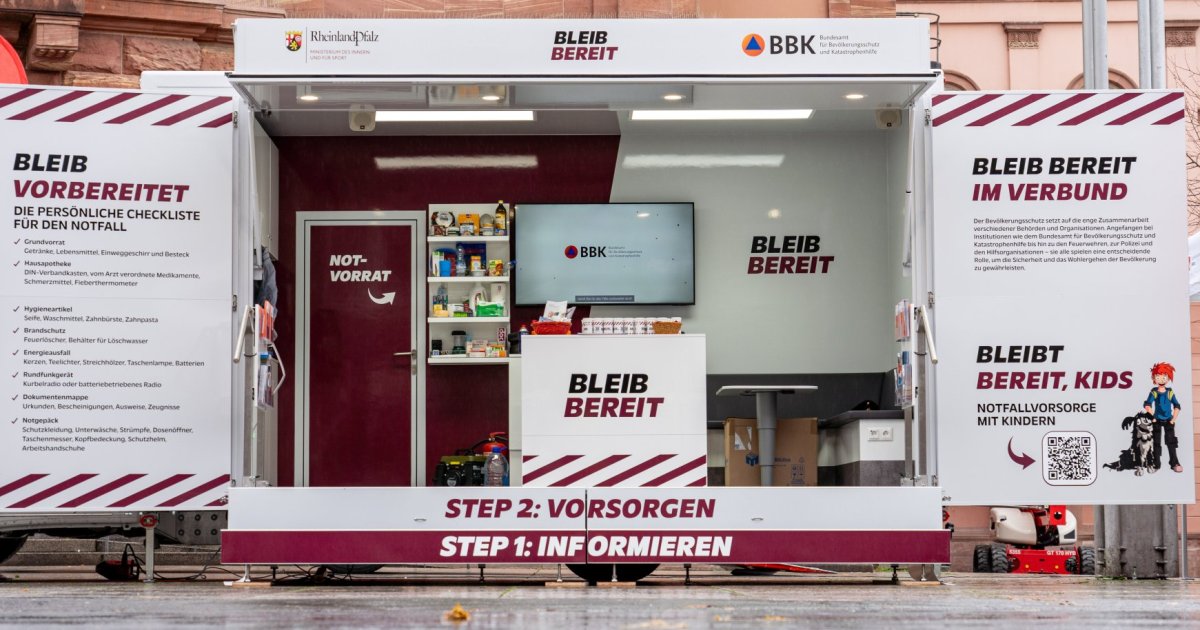 Infomobil des BBK und Innenministeriums beim Stadtfest in Bad Dürkheim | Startseite